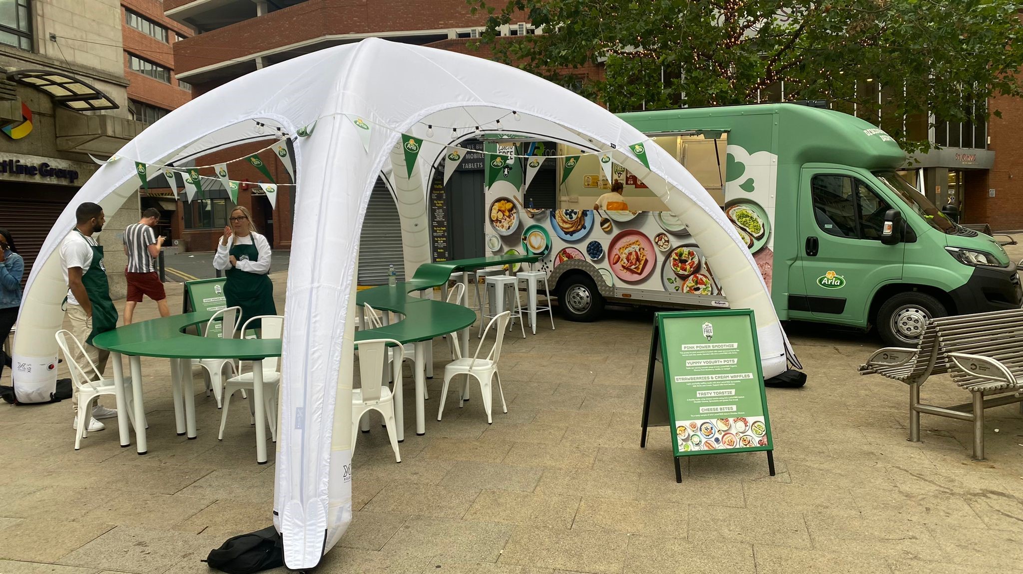 Mobile exhibition vans & roadshow vehicle hire | Promohire